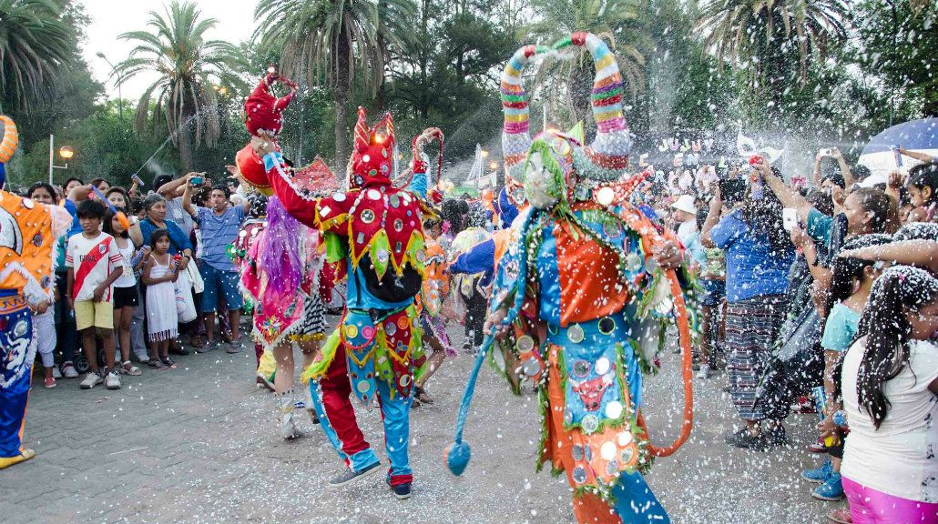 Éstos son los 5 mejores carnavales para disfrutar en la Argentina ...