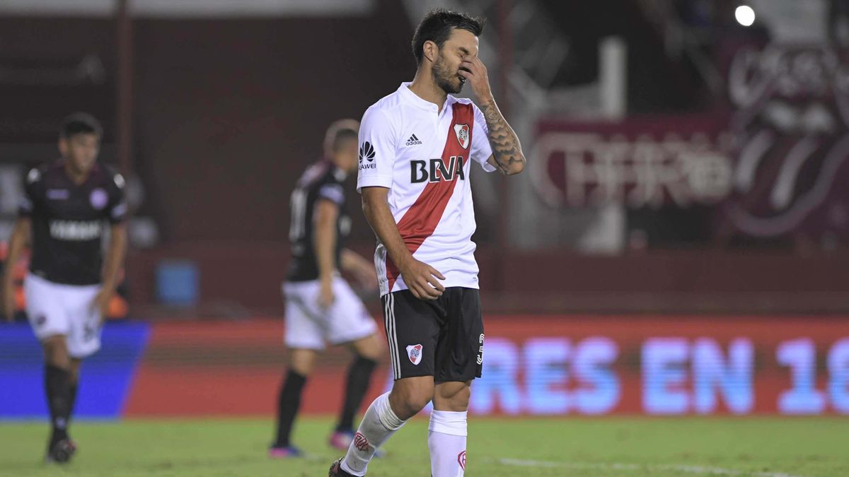 Lanús le ganó otra vez a River y lo dejó muy lejos de la zona de las copas