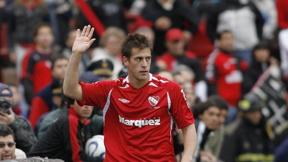 Gracias a un Denis iluminado Independiente sigue arriba