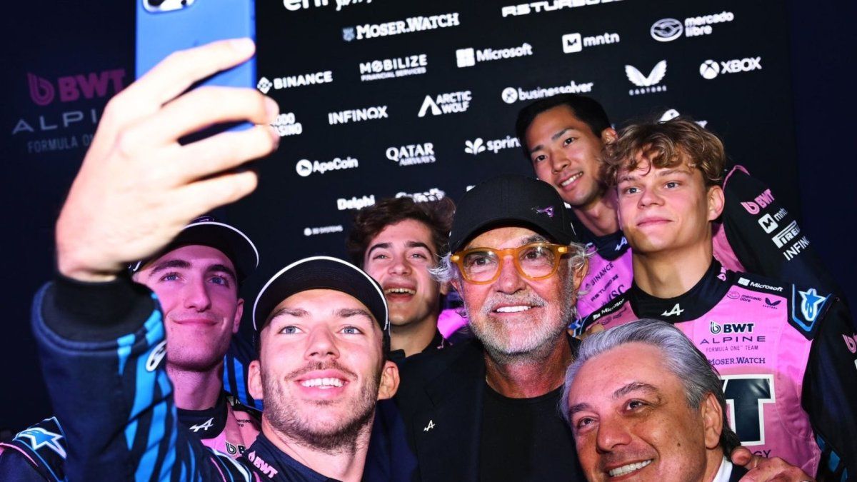 Buena noticia para Colapinto: un piloto de reserva de Alpine cambió de ...