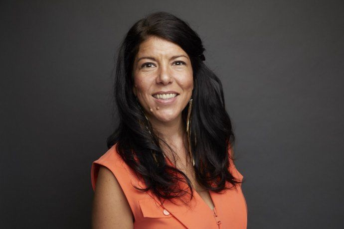 Estados Unidos: una profesora se inició en el poliamor y escribió un ...