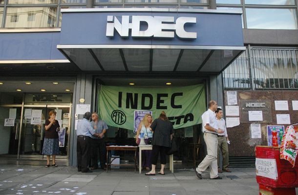 El INDEC para contra un despido y más cambios