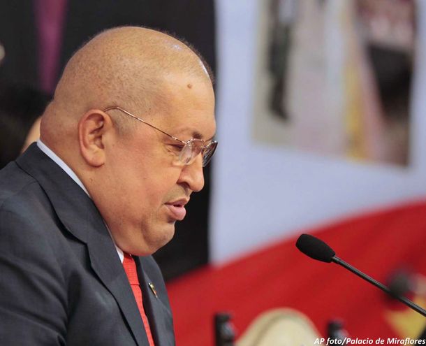 Cronología de la pelea que le dio Chávez al cáncer