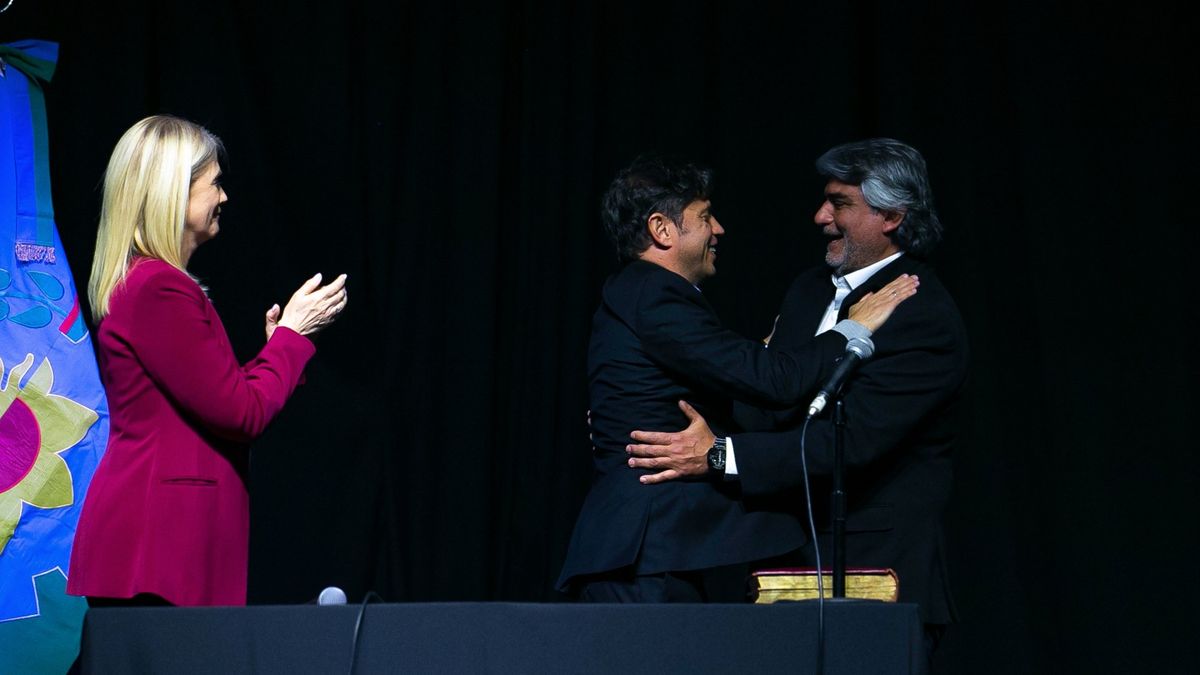 Provincia: Axel Kicillof le tomó juramento a Walter Correa