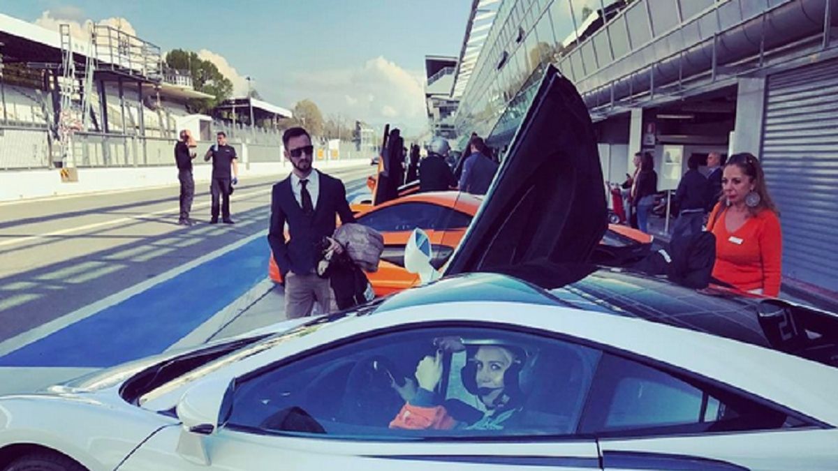 VIDEO: Wanda Nara, arriba de un McLaren en un circuito de Fórmula 1