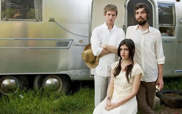 Conocé a Ola podrida >> Run off the road