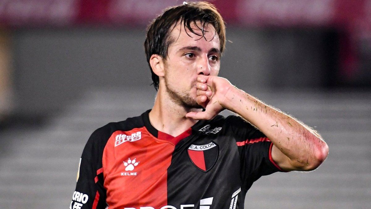 Bernardi no superó la revisión médica de Vélez y le prohibieron volver ...