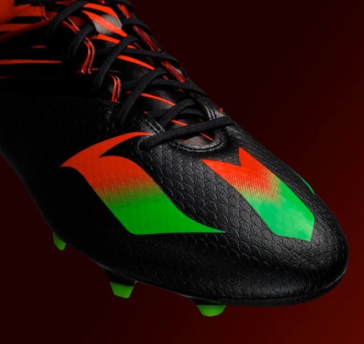 De estreno: Messi vuelve a la cancha ante Real Madrid con nuevos botines