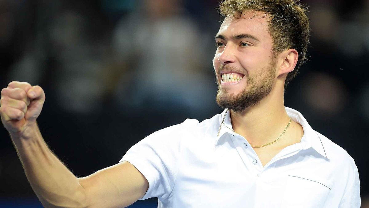 Una buena: el mejor tenista polaco podría perderse la serie ante Argentina