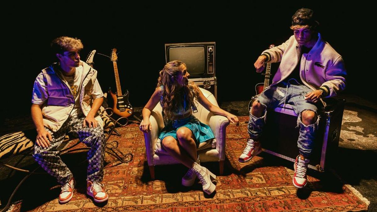 Los Twins Monzo estrenan su single Oye BB