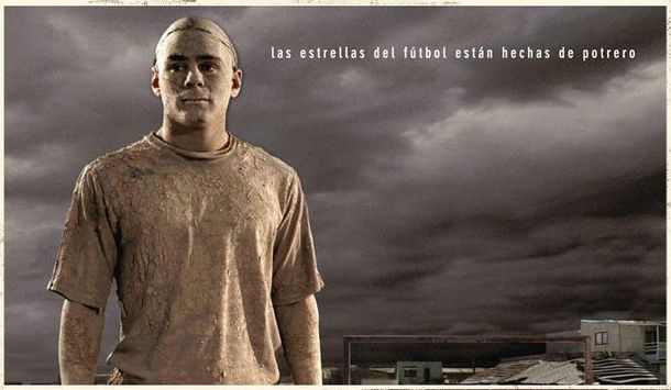 Las estrellas del fútbol están hechas de potrero