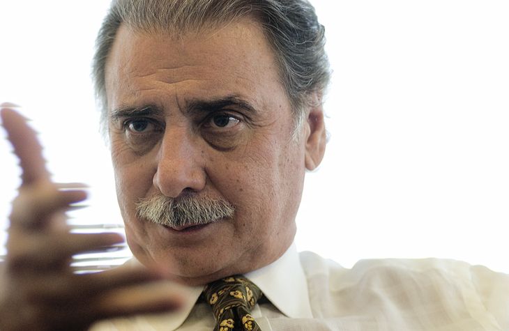 Sobisch dice que muerte del maestro Fuentealba no afectó su imagen