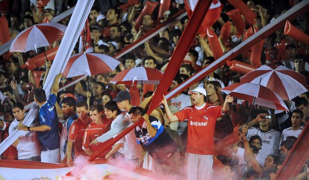 Les prohibieron el ingreso a las canchas a Bebote Álvarez y Loquillo ...