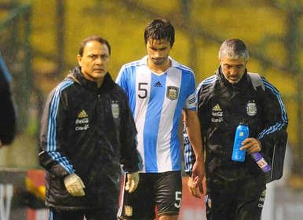 Sufre Racing, para variar: Yacob, un mes inactivo