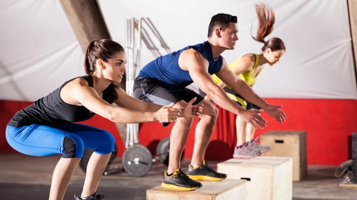 Running en Minuto Uno: video para entrenar ejercicios de pliometría