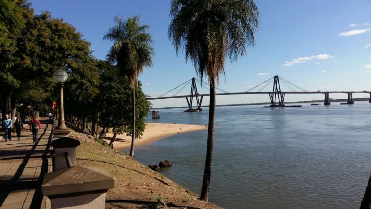 Corrientes: el río Paraná se acerca a su registro más bajo en 120 años