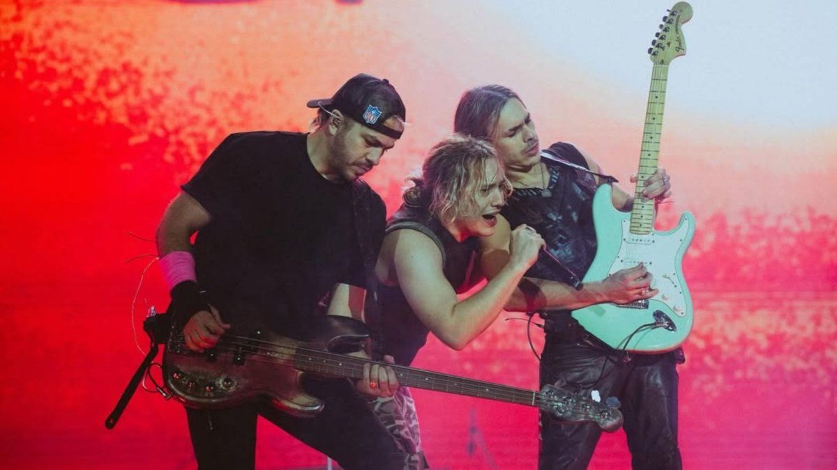 Airbag estrenó su versión en vivo de Adiós Nonino
