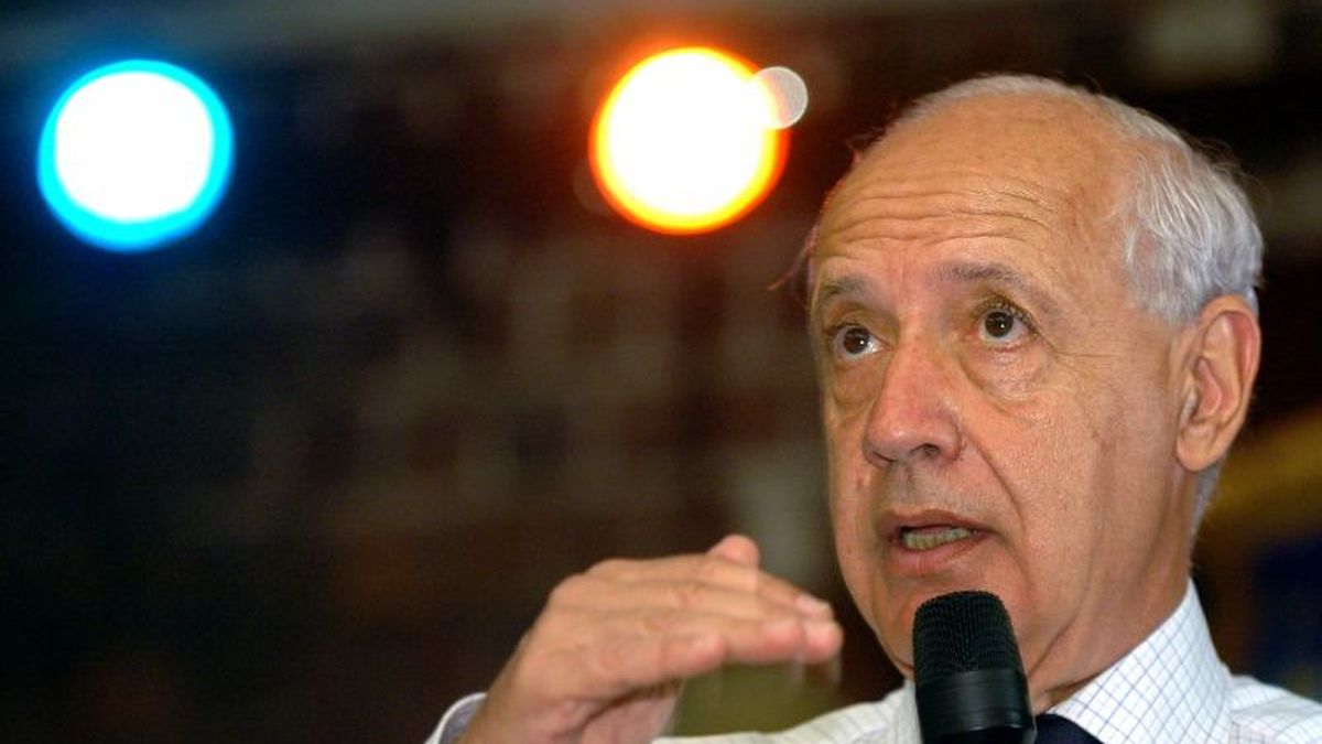 Lavagna cree que irá al ballottage con Cristina