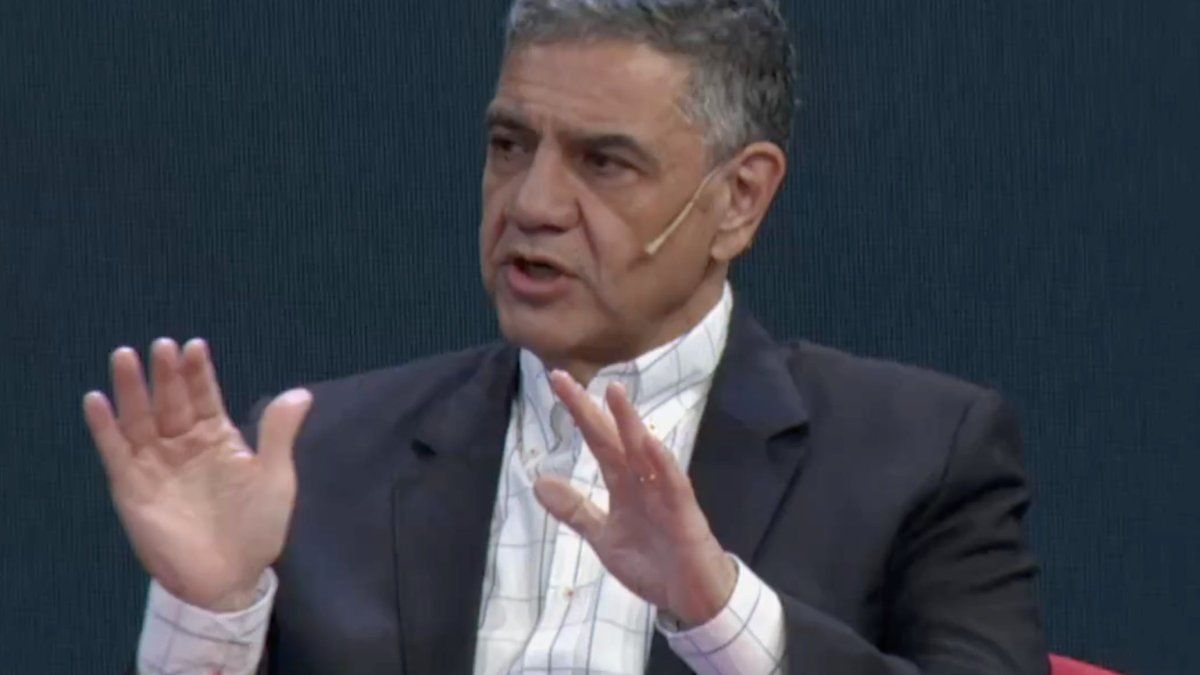Jorge Macri contra Manuel Adorni: Es una elección legislativa y no presentó un solo proyecto