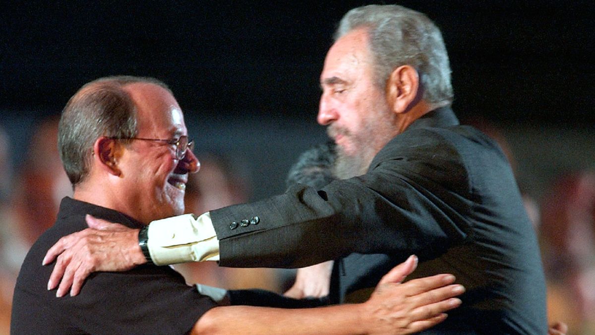 Silvio Rodríguez despidió a Fidel: Mis condolencias al Universo