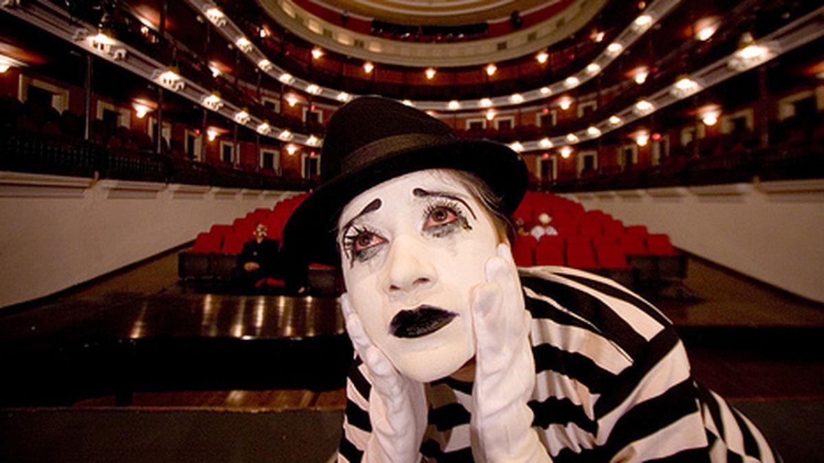 La pavada sin límites: un mimo uruguayo entra al Guinness por estar más ...