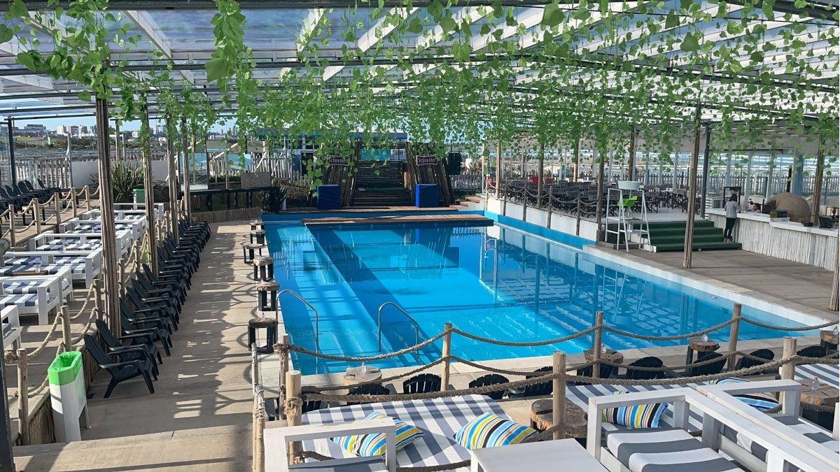 Mar del Plata: cómo hacer para conseguir trabajo en el Balneario 12 de ...