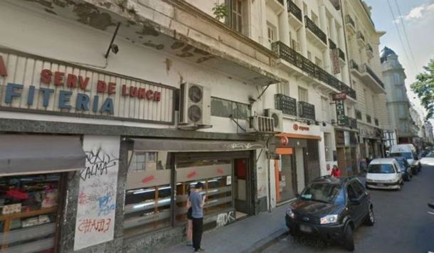 ¡infraganti Los Filmaron Teniendo Sexo En El Balcón En Pleno Centro