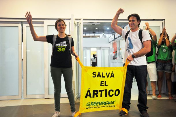 Greenpeace Los Activistas Argentinos Regresaron Al País