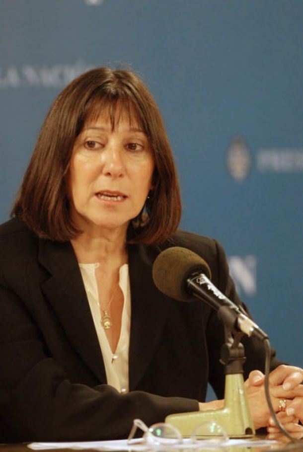 Todas malas para Miceli: ahora la investigan por su tarea en el Nación