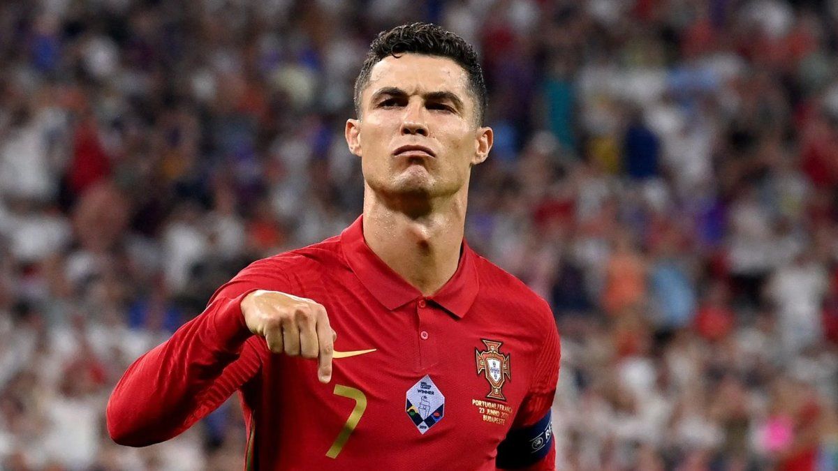 Cristiano Ronaldo volvió a apuntar contra Messi y lanzó una frase ...