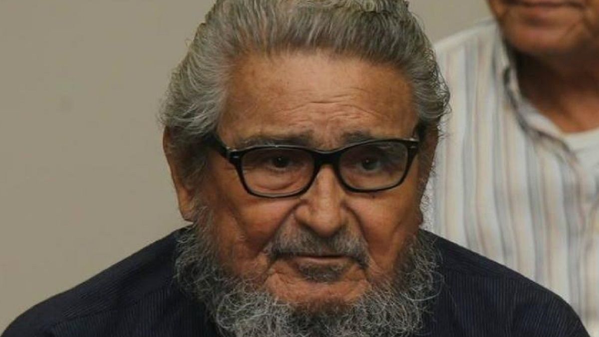 Murió en prisión Abimael Guzmán, fundador de Sendero Luminoso
