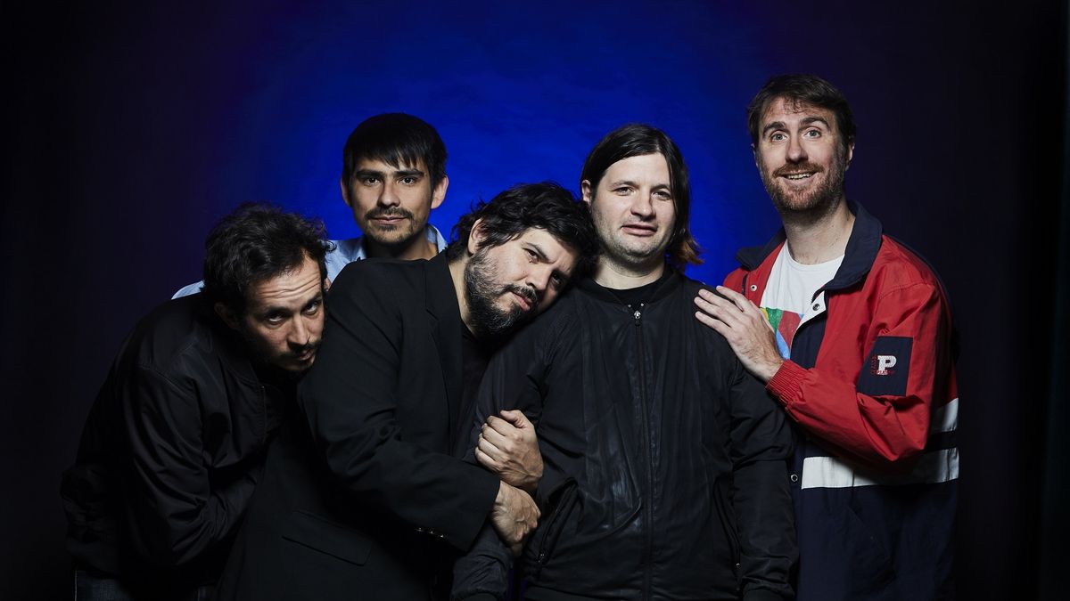 El Mató estrenó El Universo, último adelanto de su nuevo álbum