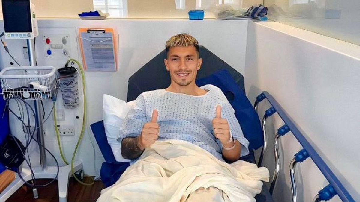 Operaron a Lisandro Martínez: cuándo regresa a las canchas