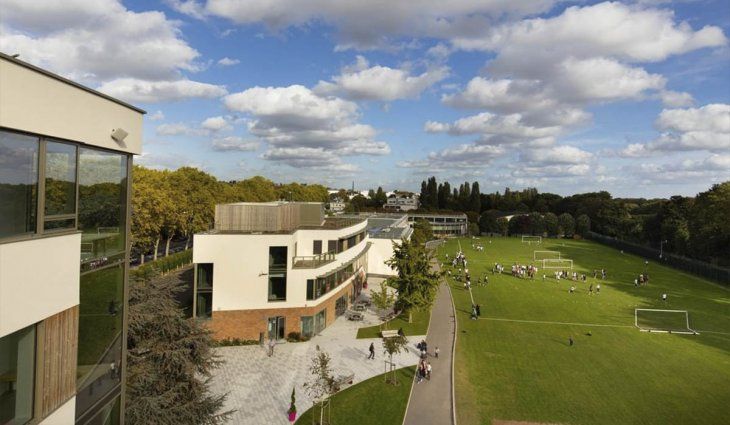 Revelan cuánto paga Lionel Messi por el colegio de sus hijos en París