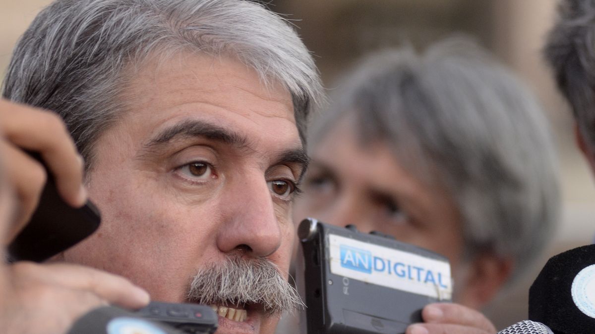 Aníbal Fernández, sobre la alianza UCR - PRO: Es una muestra de la ...