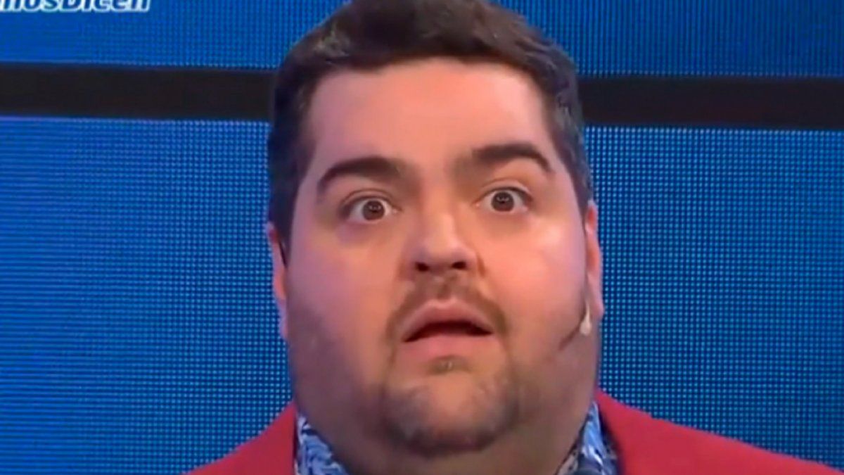 El accidente escatológico de Darío Barassi en vivo