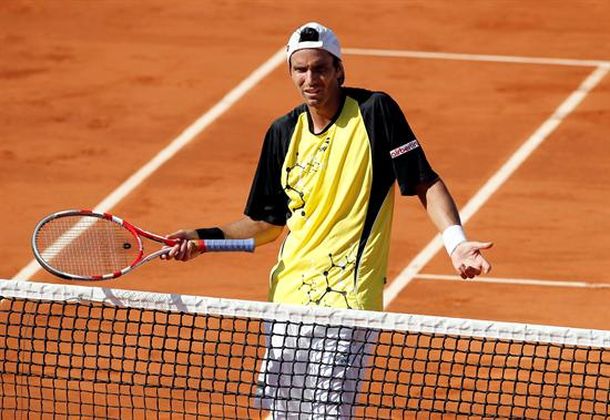 Un Chela sin fuerza cayó ante Murray en cuartos