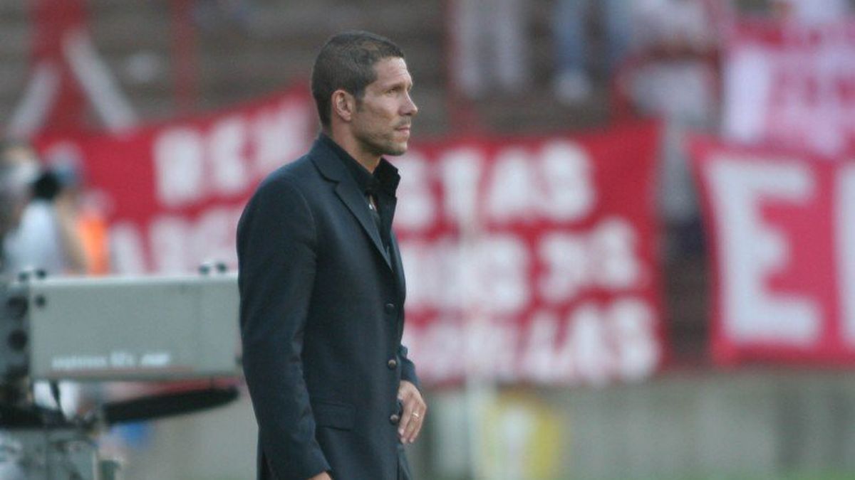 Simeone: es casi imposible ganar el título