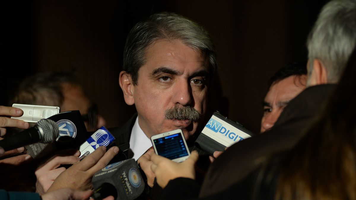 Aníbal anunció que, si Cristina se lo pide, es el primero en bajarse