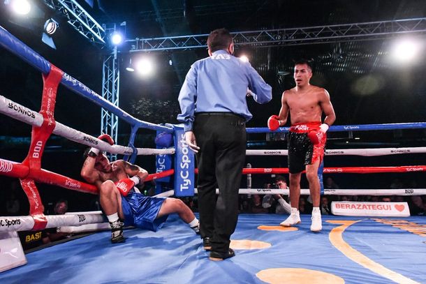 Boxeo: espectacular KOT de Matías Romero a Ignacio Perrín