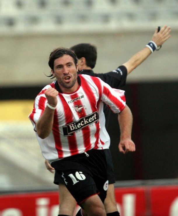 Estudiantes es un León indomable