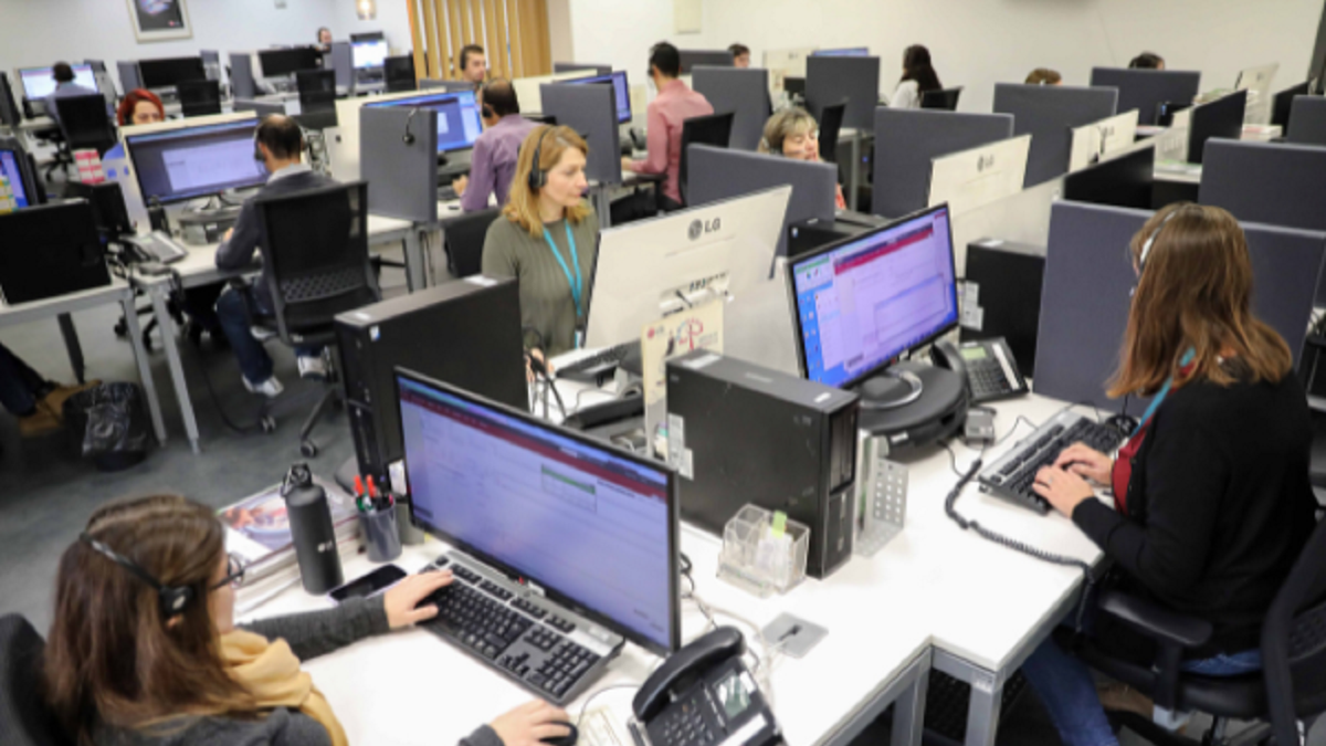 Bono de $24.000 y aumento para trabajadores de call center: desde cuándo