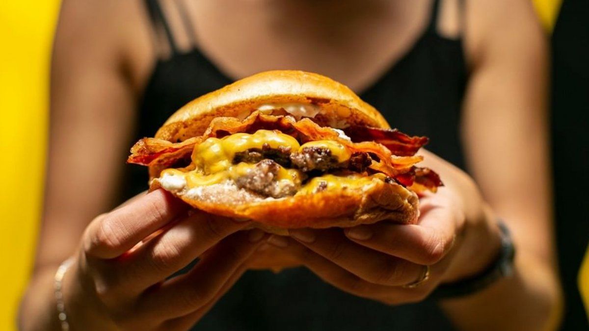 La respuesta a Kevin Bacon de la hamburguesería argentina que usó el ...