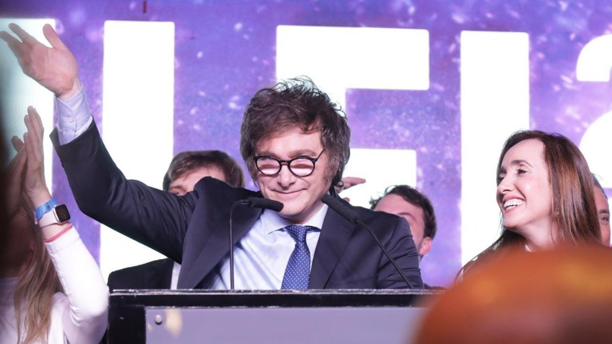 El fuerte posteo de Alec Baldwin sobre Javier Milei