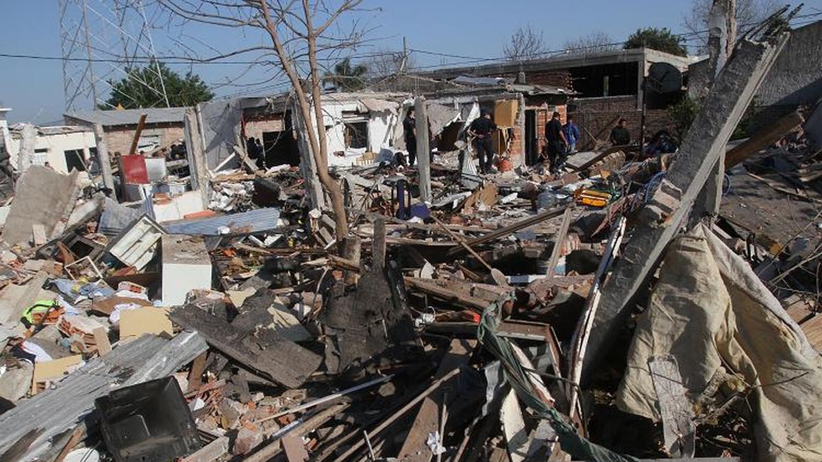 ¿Qué pasó? Explosión y misterio en Esteban Echeverría