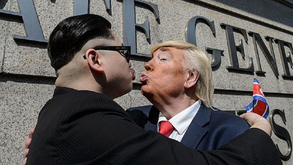 VIDEO: ¿Donald Trump y Kim Jong-un, paseando por Hong Kong?