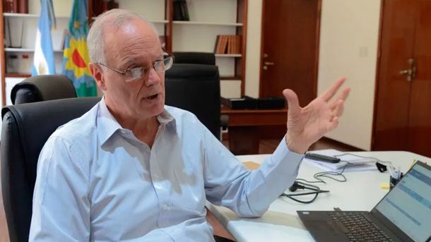 Daniel Gollán: Es mucho más peligroso tomarse un paracetamol que ...