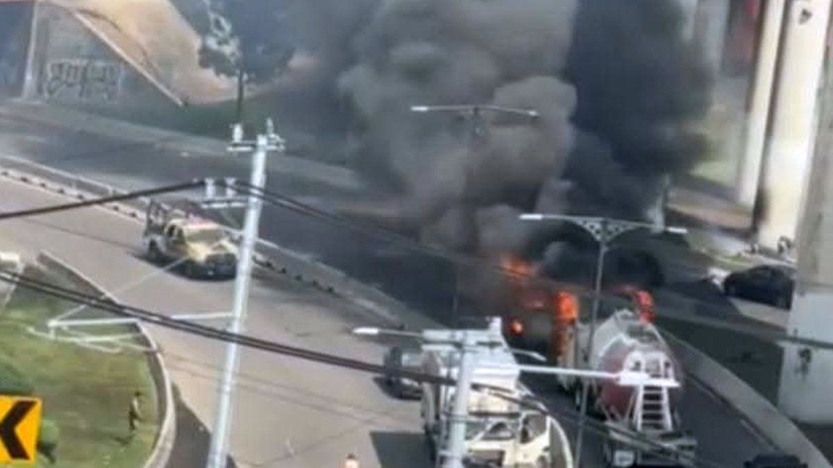 Así fue la explosión de una pipa de gas en México que dejó al menos ...