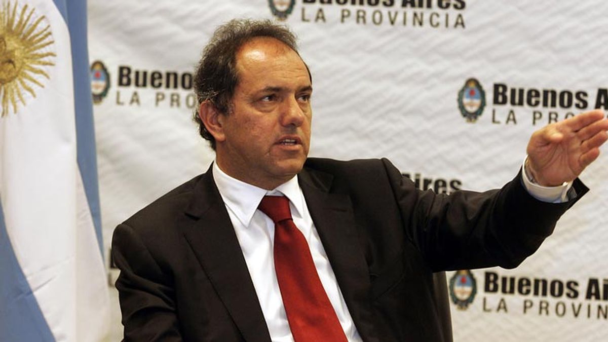 Scioli pidió la renuncia a toda la cúpula policial