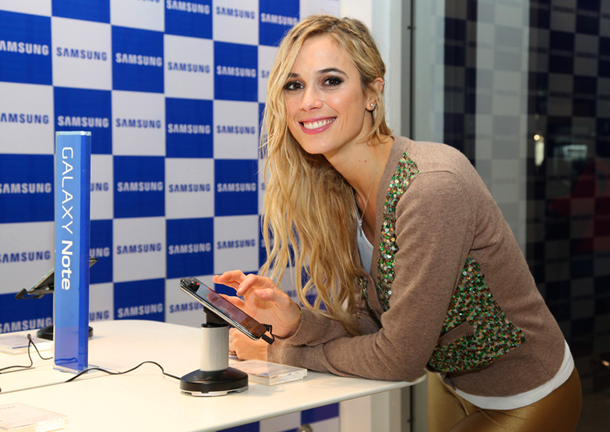 Chechu Bonelli y un mensaje emotivo para su mamá y la beba que espera